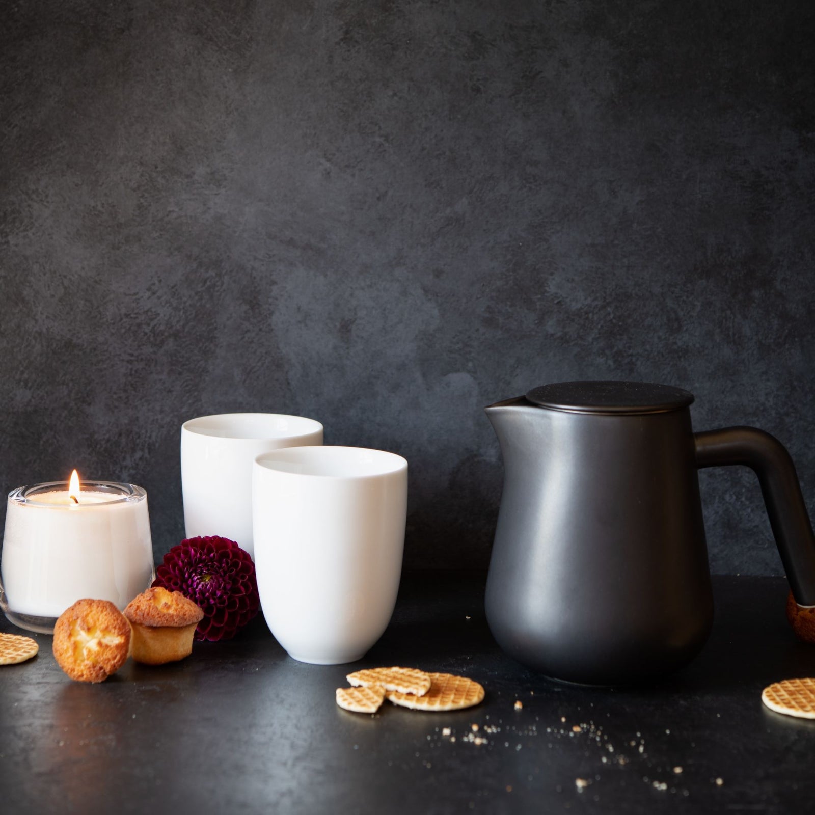 Arca X-tract Kaffeekanne für 2-6 Tassen Matt Black Porzellan - Carl Henkel