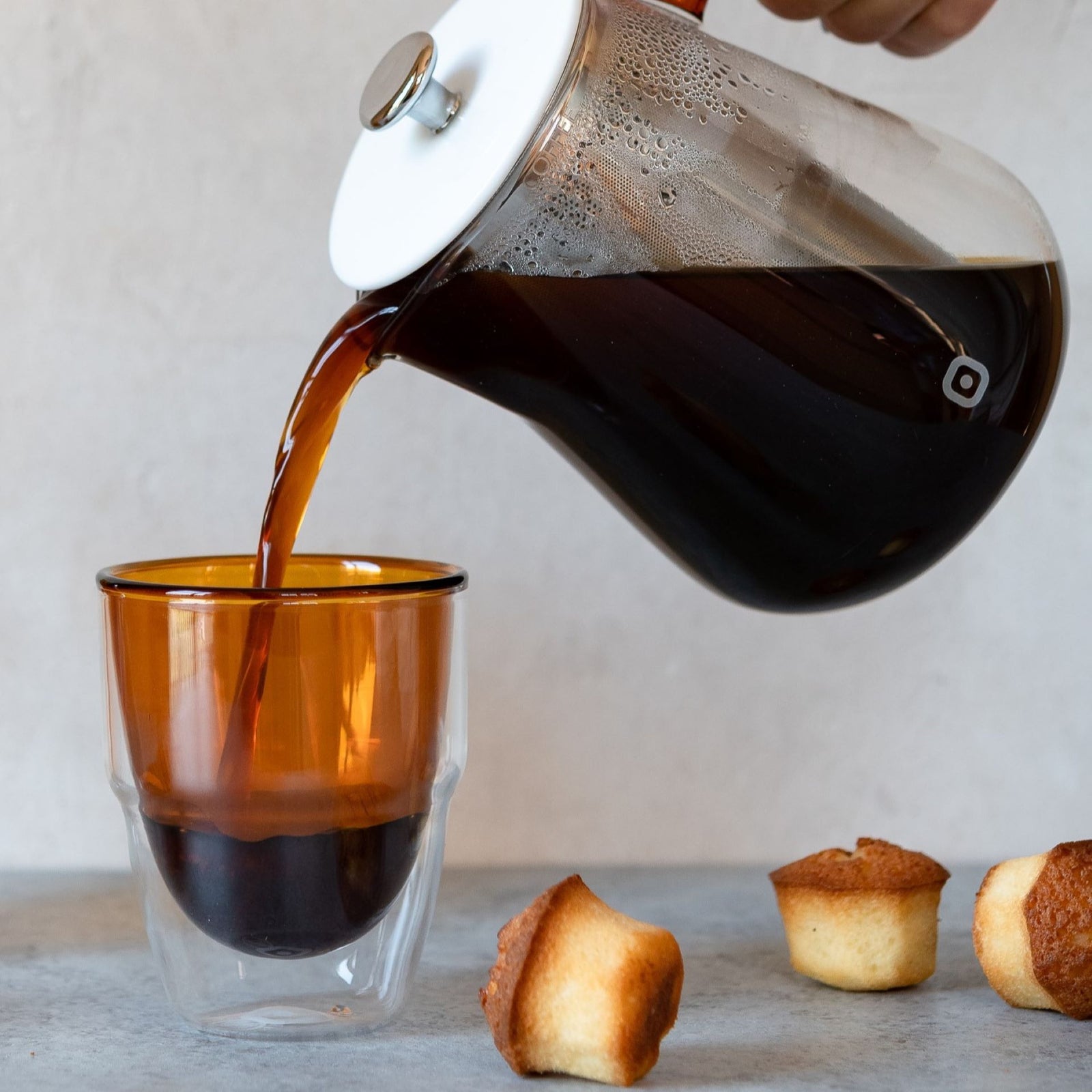 Arca X-tract Kaffeekanne für 2-6 Tassen mit braunem Griff - Carl Henkel